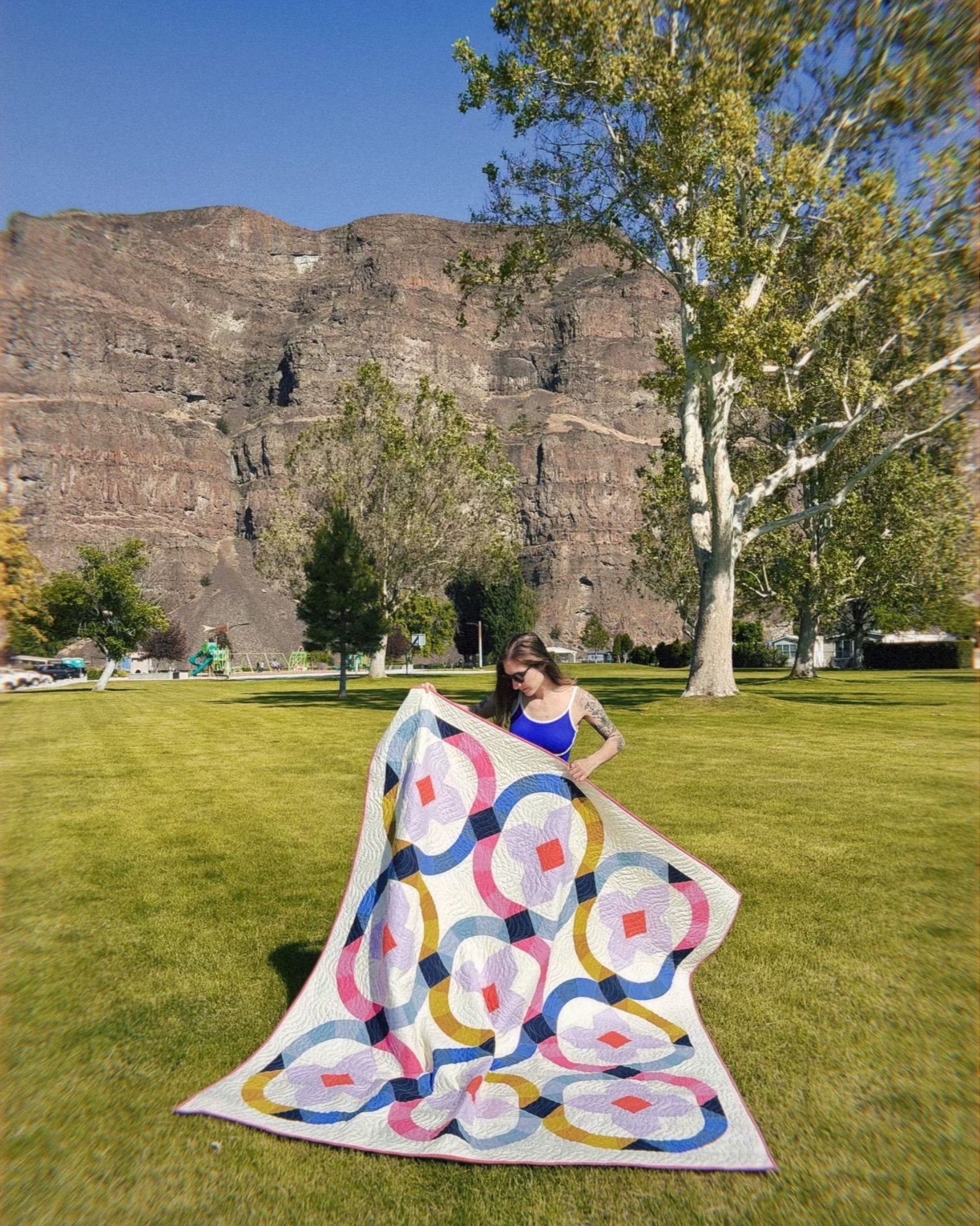 Moonbeam Quilt Pattern (Download) – Toad & Sew